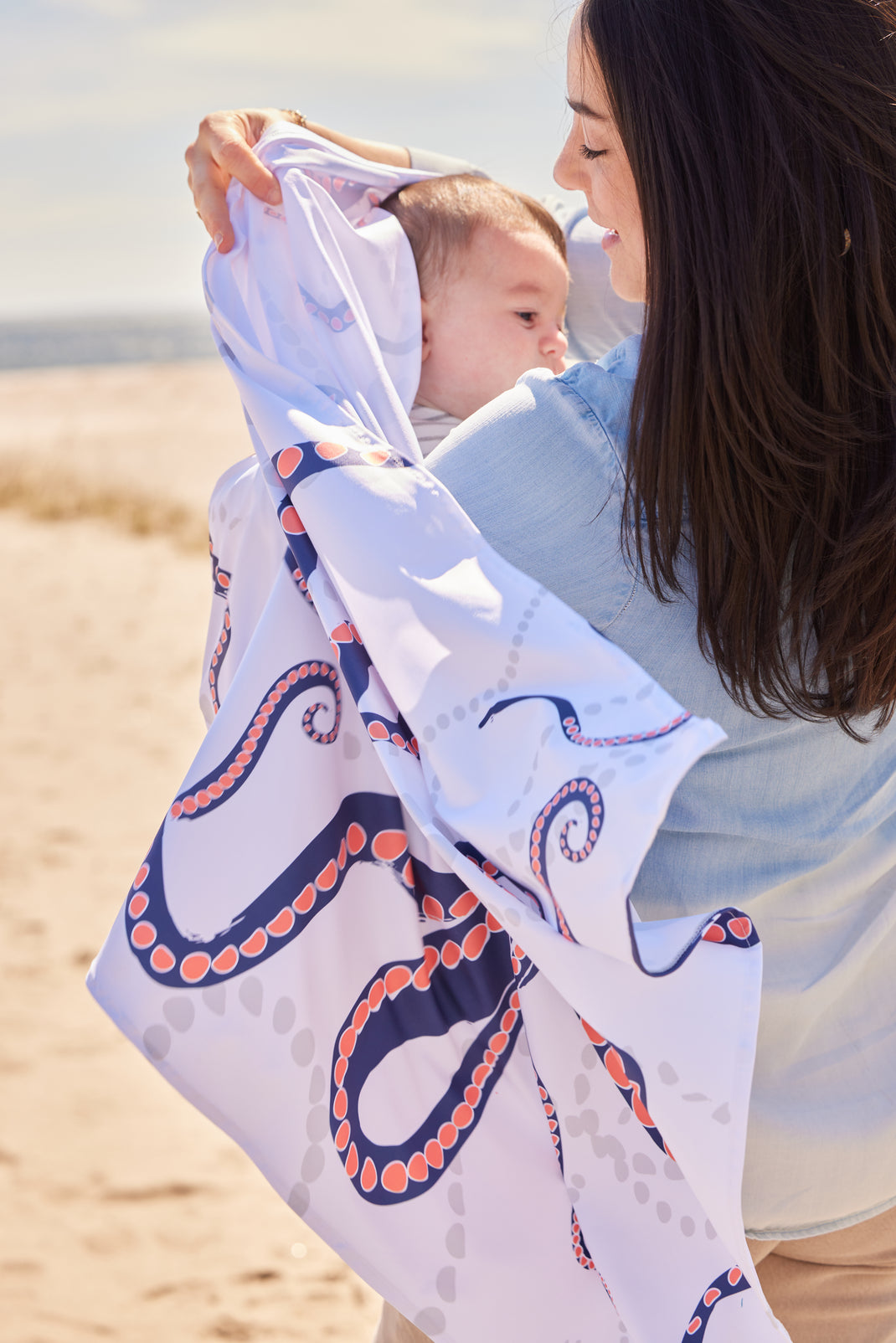 UPF 50 Sand Free Beach Towels and Apparel – Salt n Rays®
